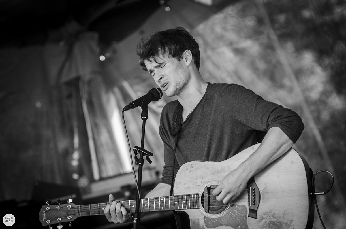 Daniel Docherty, Down The Rabbit Hole 2016 – Dimly lit stages