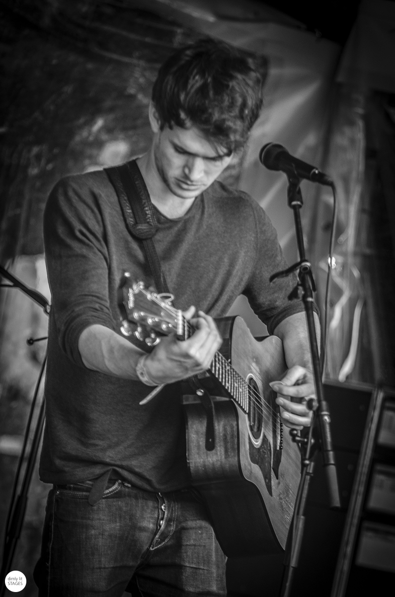 Daniel Docherty, Down The Rabbit Hole 2016 – Dimly lit stages