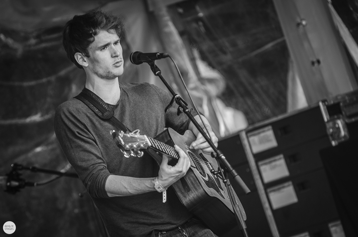 Daniel Docherty, Down The Rabbit Hole 2016 – Dimly lit stages